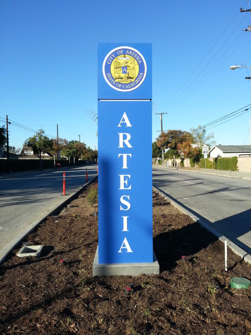 CITY ENTRY MONUMENT – Bravo Sign & Design